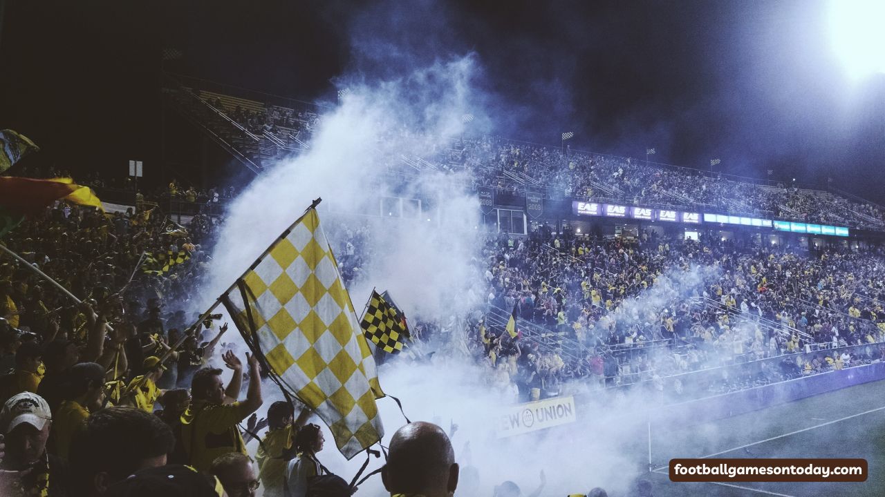 How to Cheer at Football Games: Tips, Traditions, and Fan Engagement